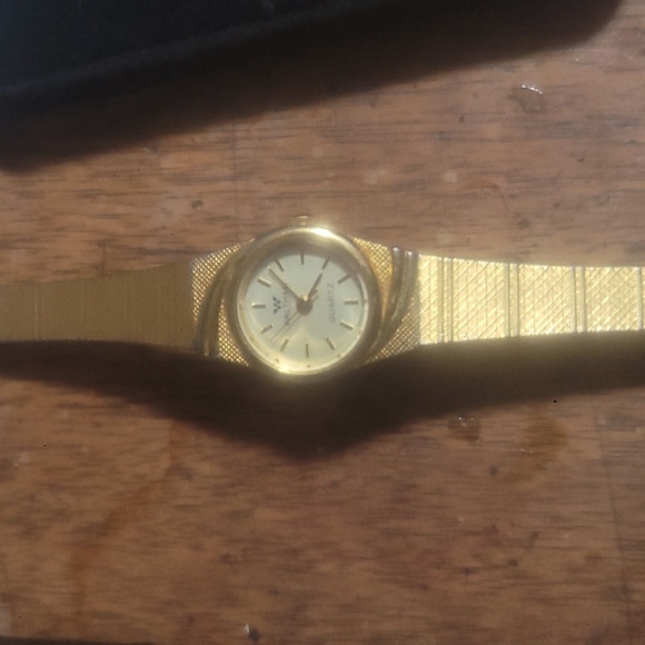 Accessories | Vinatge Watchman Company Ladies Gold Tone Watch | Poshmark